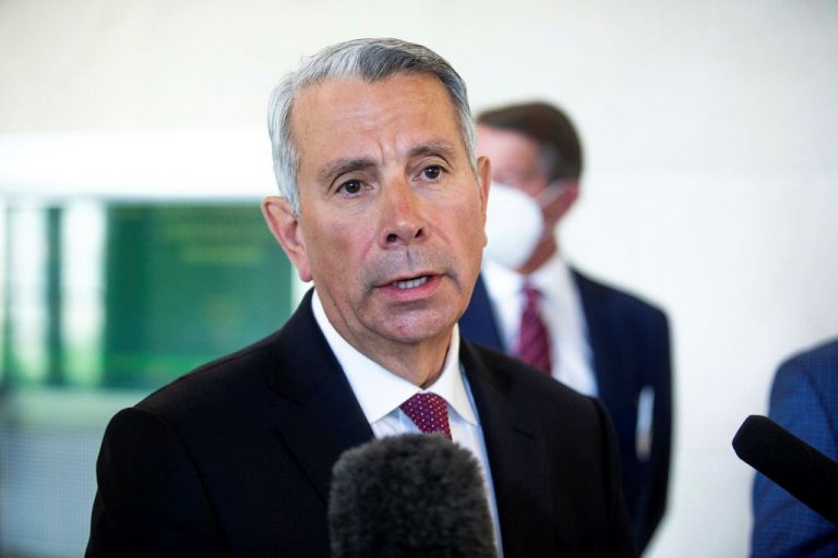 Rogers releases Q1 results, announces 10-year deal with Comcast - The ...